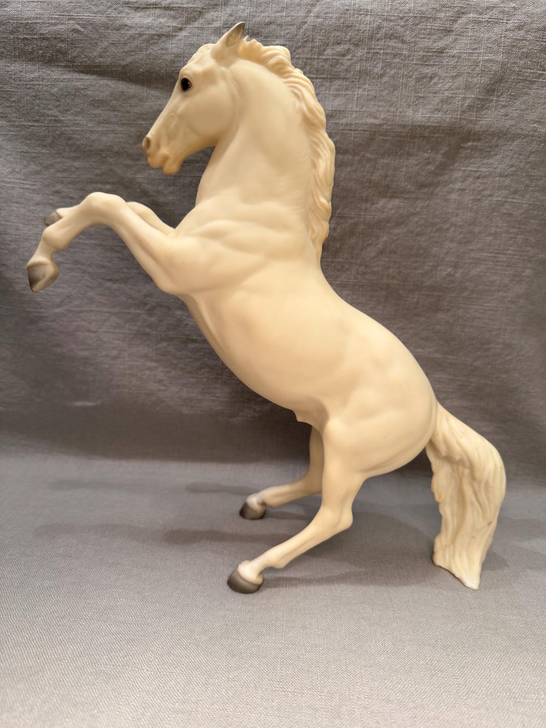 Vintage Breyer Alabaster Traditional Fighting Stallion king - Etsy