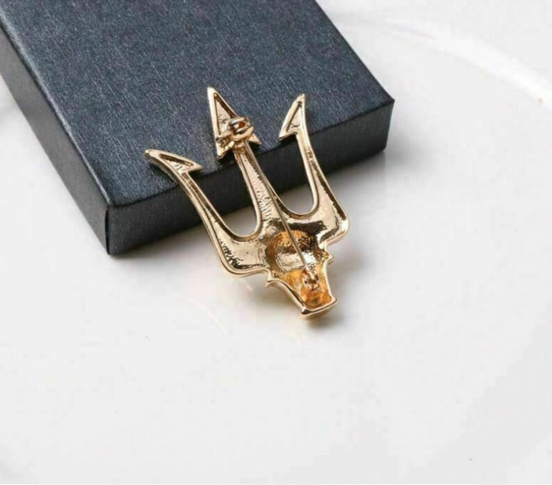Stunning Vintage Look Gold Plated High End Trident Design - Etsy