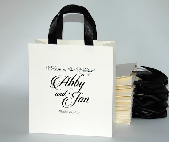 25 Ivory Welcome Bags With Satin Ribbon Handles and Names | Etsy