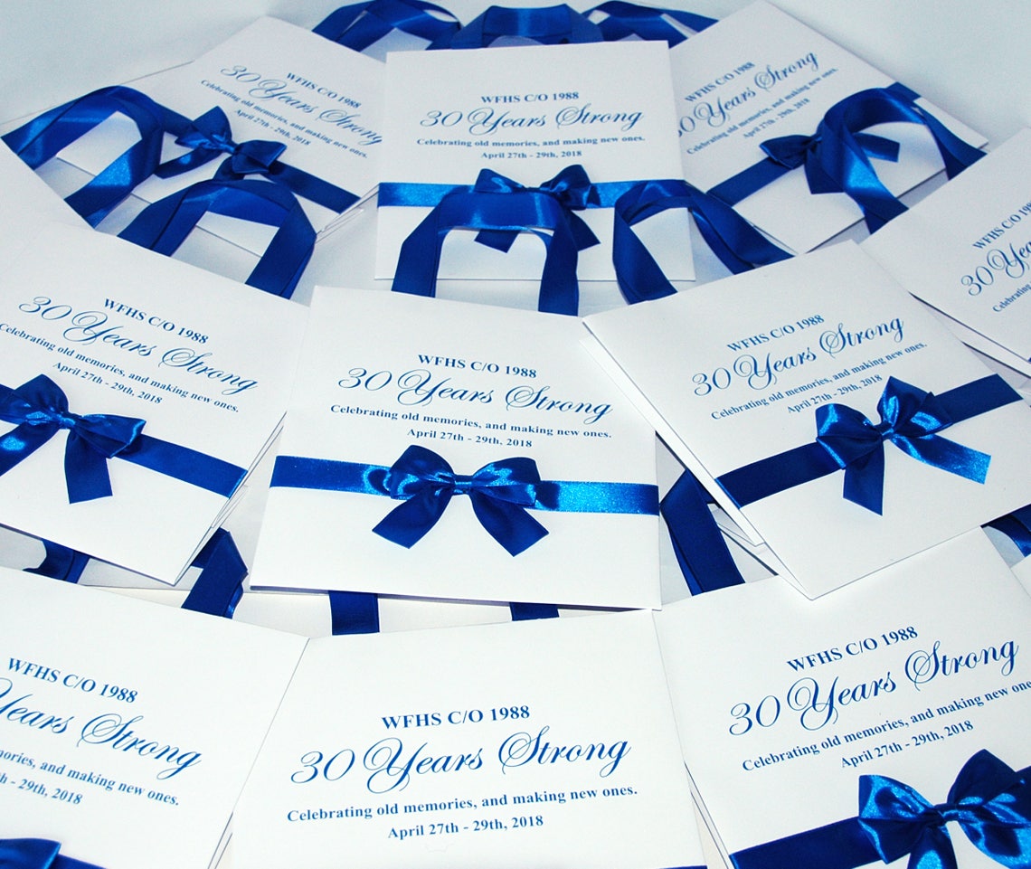 30 Personalized Event or Party Gift Bags for Your Guests With | Etsy