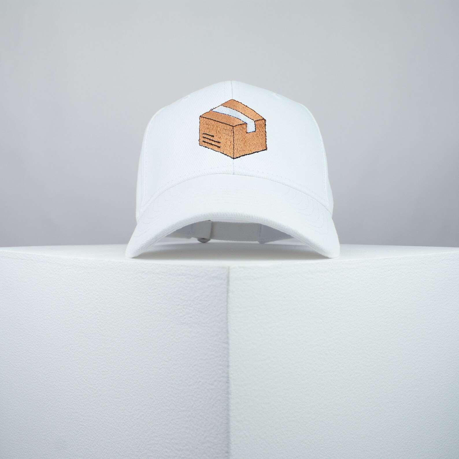 Cardboard Box Embroidered Baseball Cap / Jewellery Wooden Mystery ...
