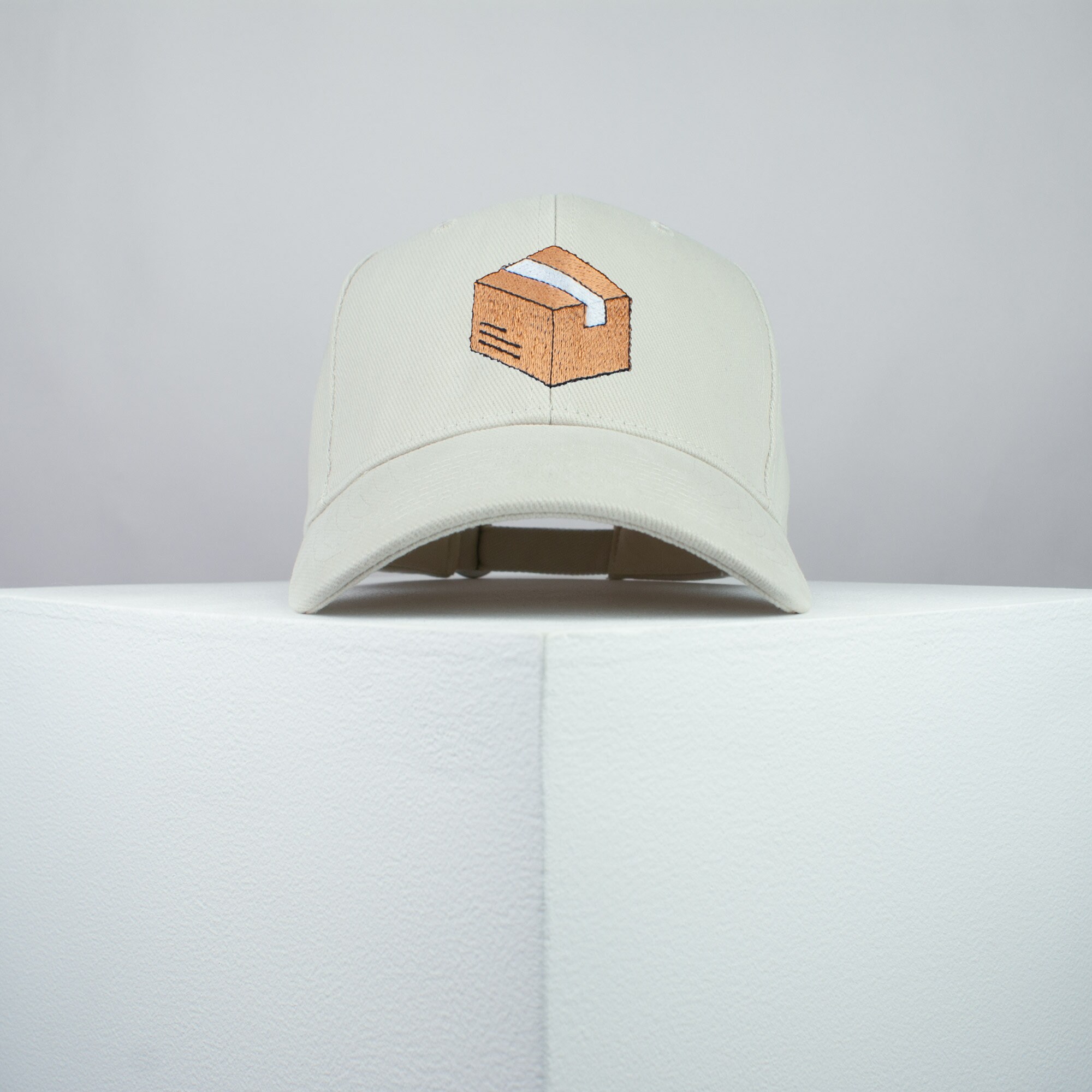 Cardboard Box Embroidered Baseball Cap / Jewellery Wooden Mystery ...