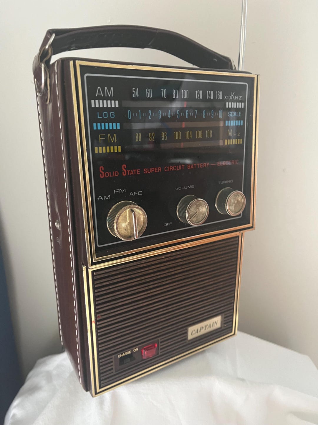 1970s Vintage Captain Portable Radio Model 1800 Hong Kong Working Great ...