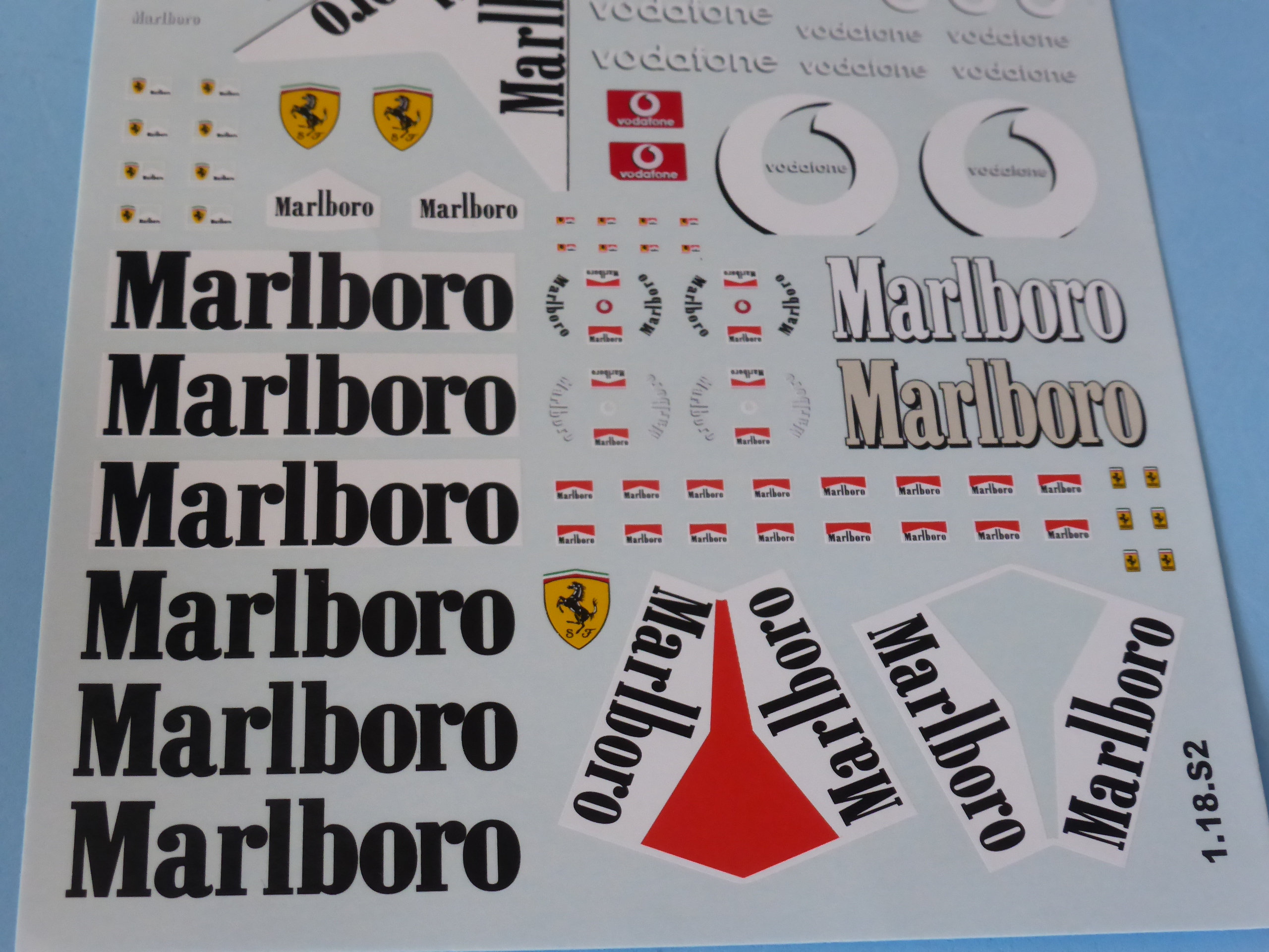 1:18 complementary decals for Ferrari F2001 Formula 1 2001 Schumacher ...