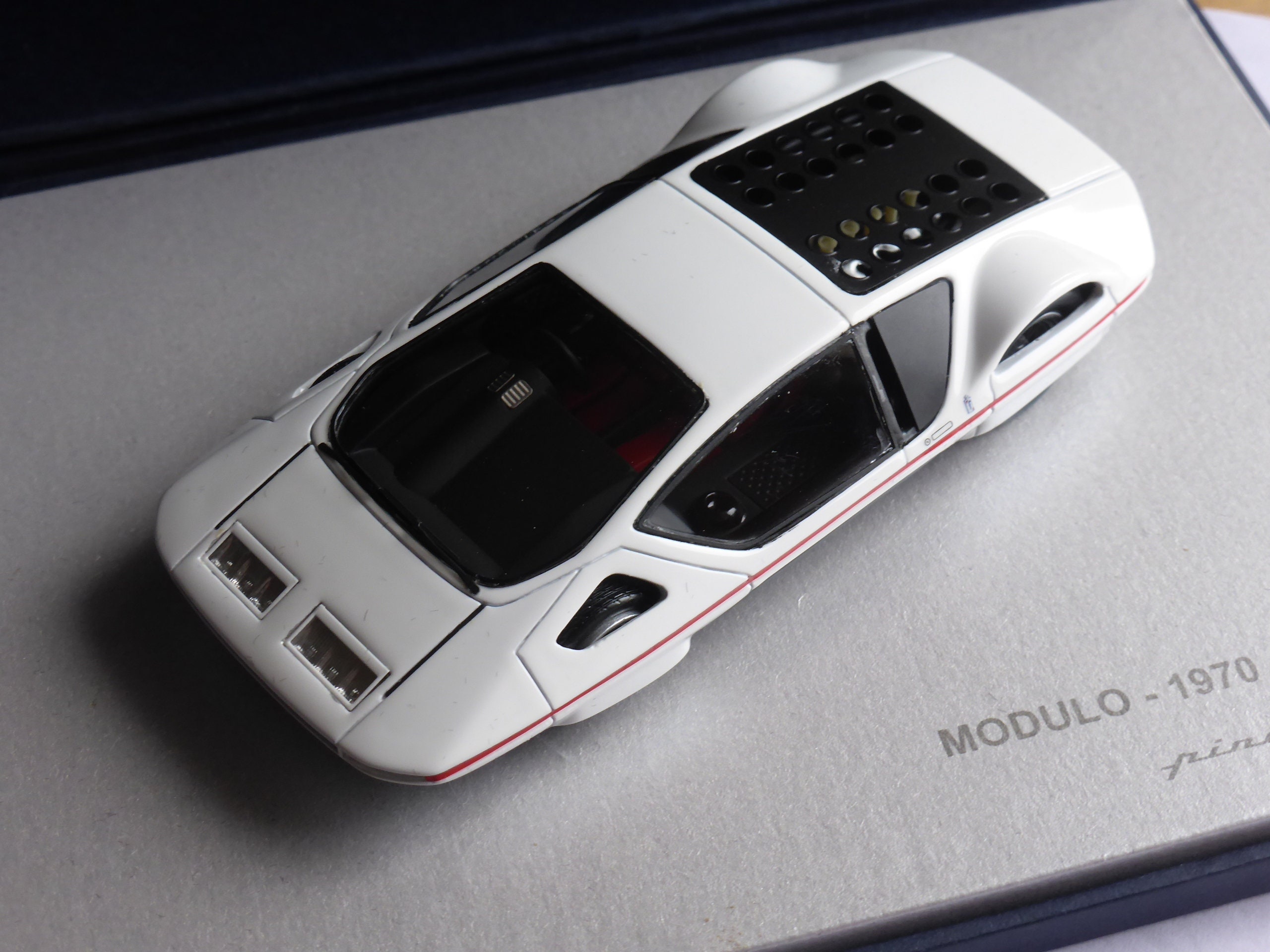 Ferrari Modulo Pininfarina concept car 1970 Special Cars by Miniminiera ...