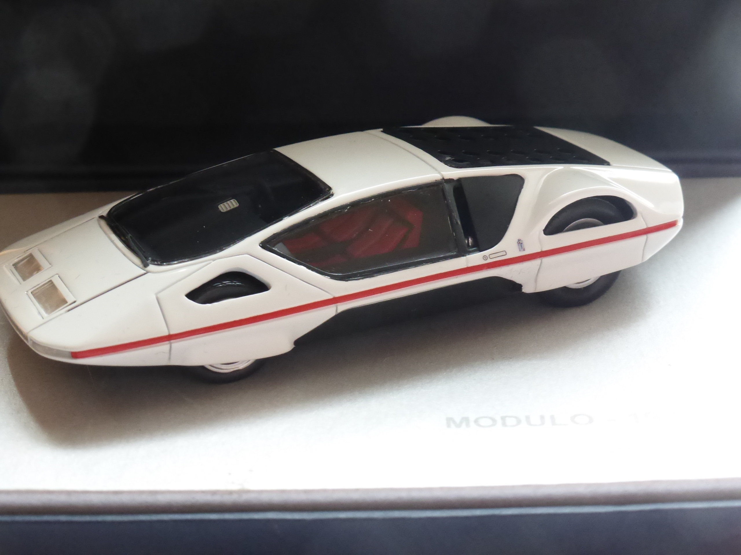 Ferrari Modulo Pininfarina concept car 1970 Special Cars by Miniminiera ...