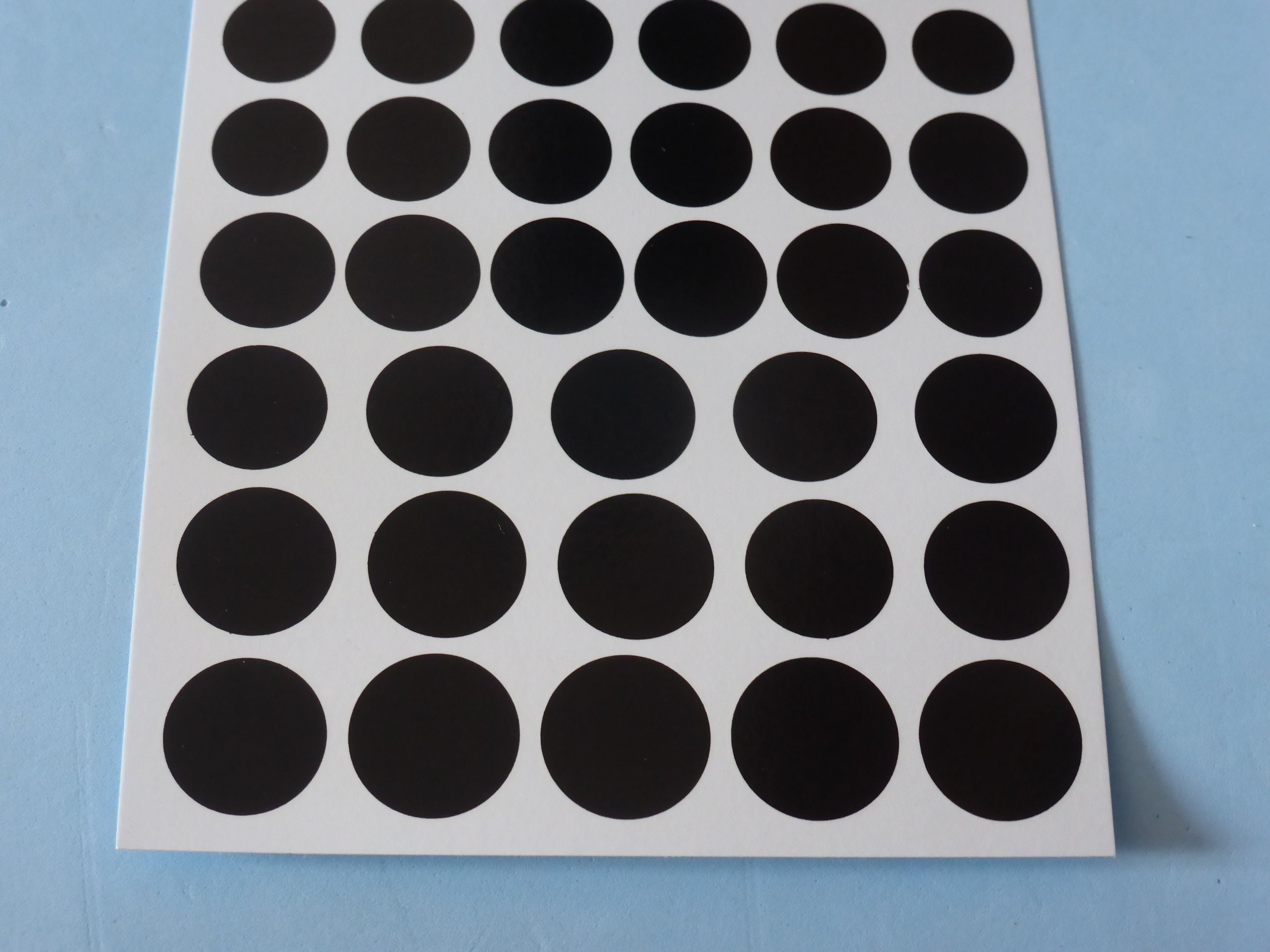 decals for racing numbers roundels (black) 1:24 scale Tin Wizard RO5