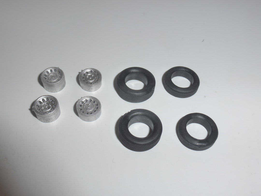 1:43 White Metal Wheels for Alfa Romeo Giulia TZ2 and Other Sporting ...