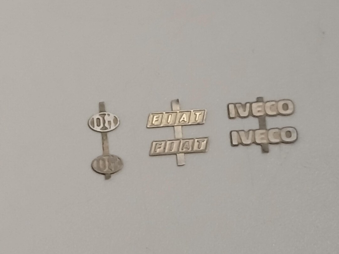 Photoetched Scripts for OM Iveco and Fiat Trucks (3 Couples) by ...