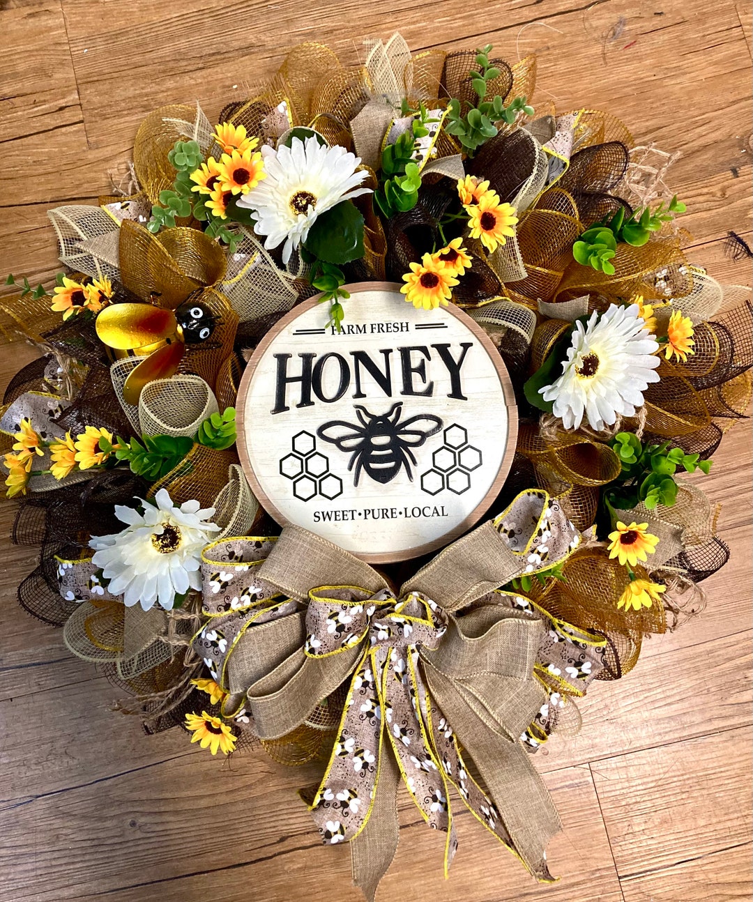 Bumble Bee Wreath, Honey Wreath, Front Door Wreath, Summer Wreath, Bee ...