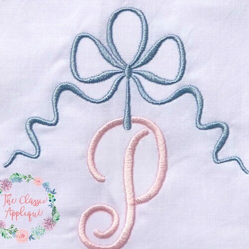 Bow Frame Embroidery Design Vintage Style - Etsy