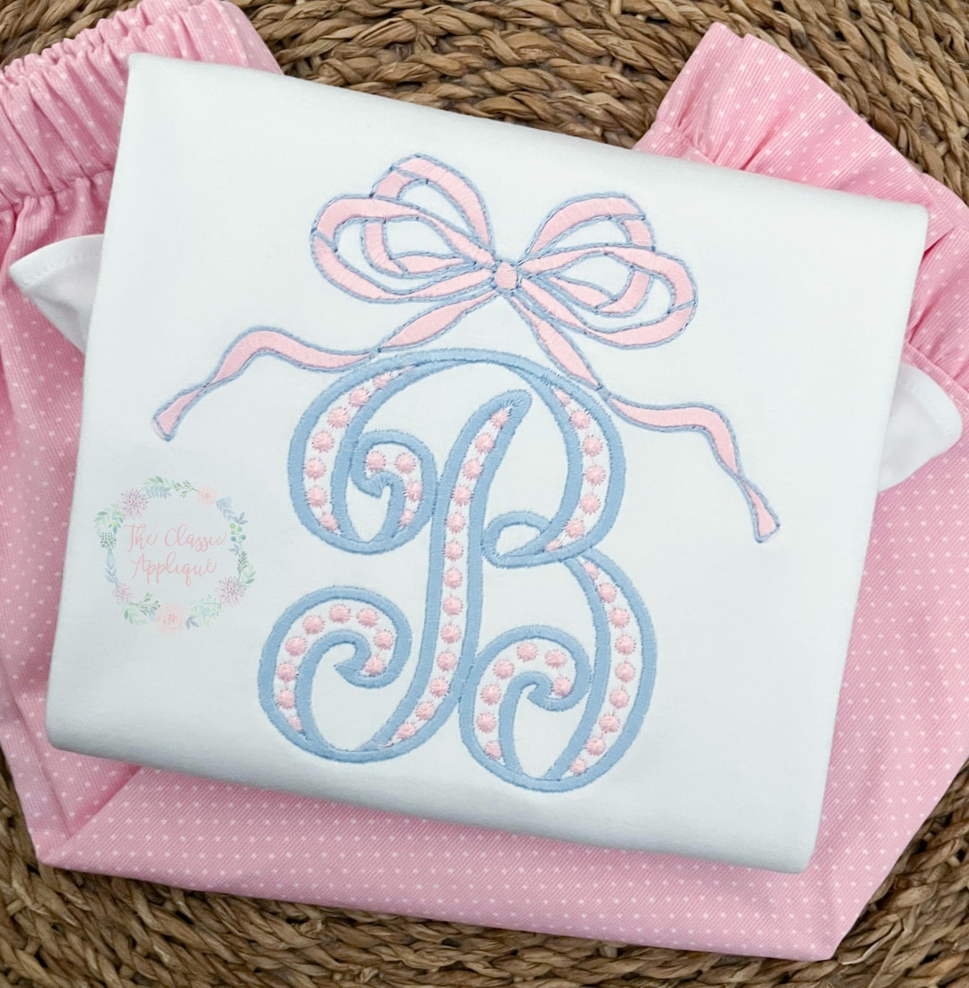 Heirloom Satin Stitch Bow With Bean Stitch Outline Machine Embroidery ...