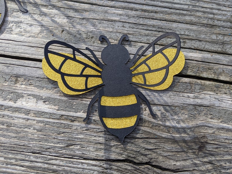Set of 6 Large Bee Cutouts Birthday Decorbee Decor Baby - Etsy
