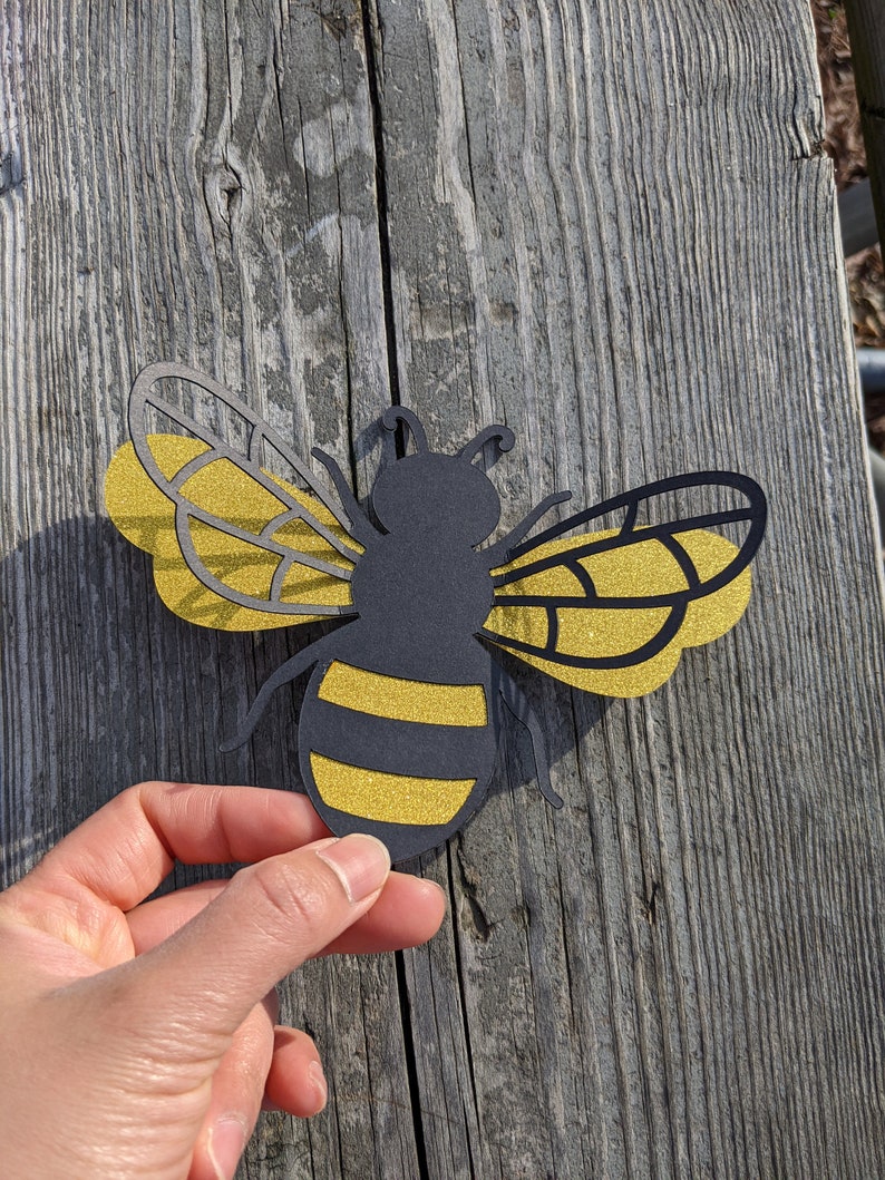 Set of 6 Large Bee Cutouts Birthday Decorbee Decor Baby - Etsy