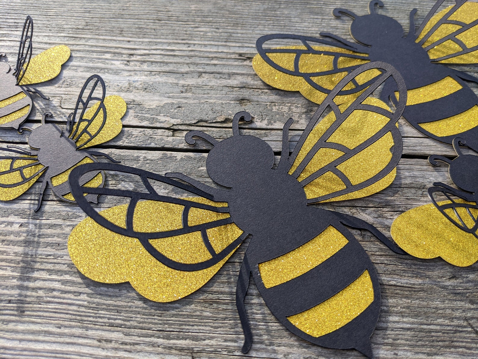 Set of 6 Large Bee Cutouts Birthday Decorbee Decor Baby - Etsy