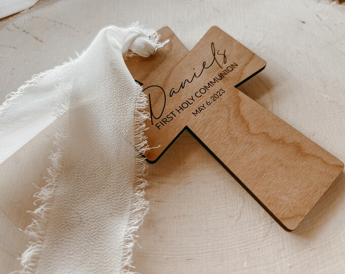 First Holy Communion// Wooden Cross// Personalized Wooden Cross// First ...