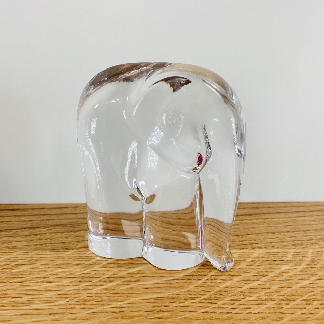 1986 Art Glass Goebel Elephant Figurine - Paperweight - Desk Accessory ...