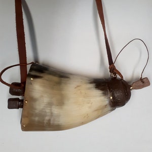 Priming Flask for Flintlock Flatten Cow Horn Colonial Scrimshaw - Etsy