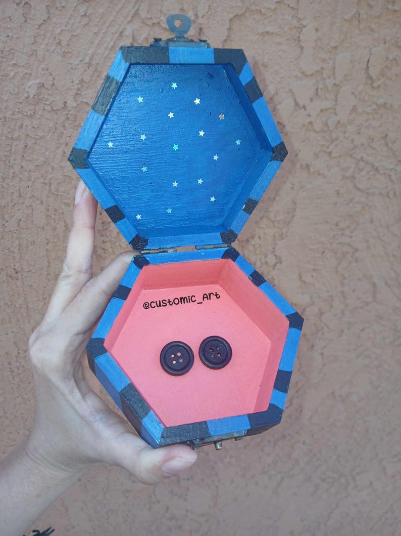 Coraline Button Trinket/jewelry Box, Handpainted Wood Box - Etsy