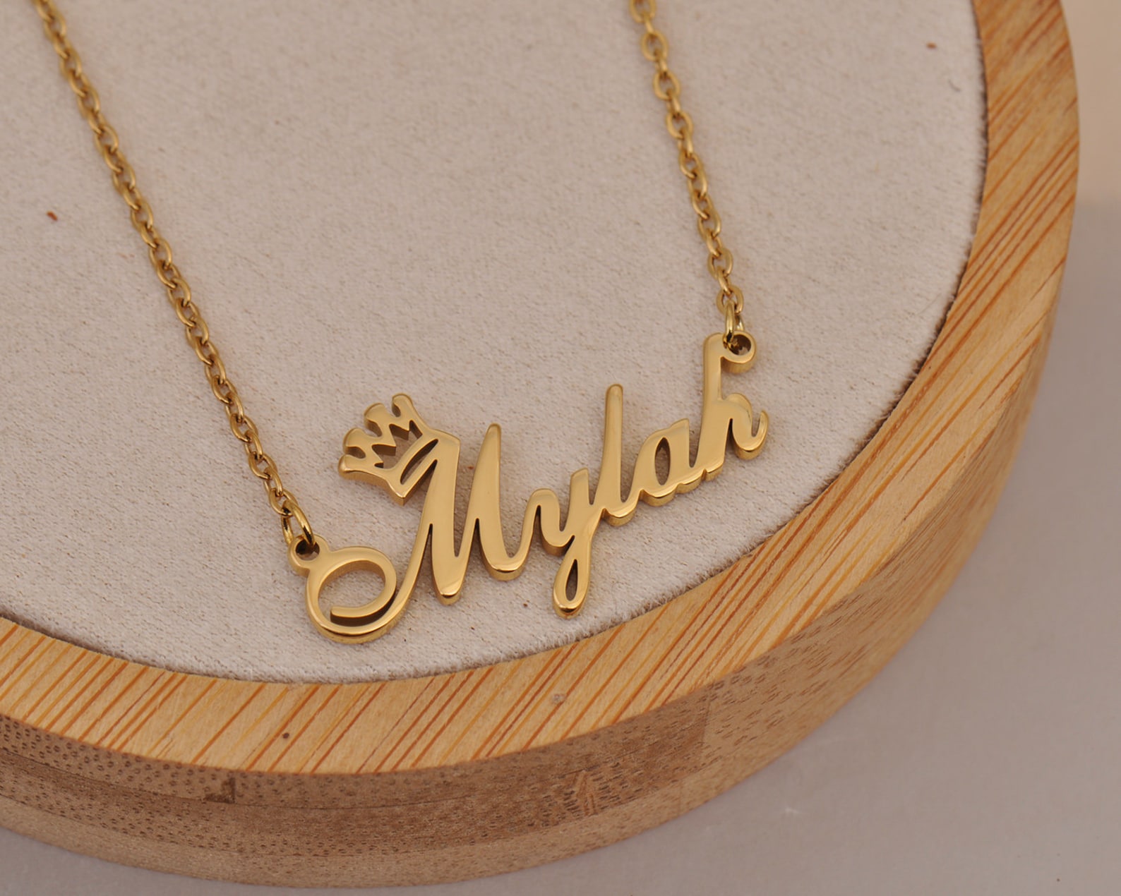 Emma Name Necklace with Crown Name Necklace Gold Custom Name | Etsy