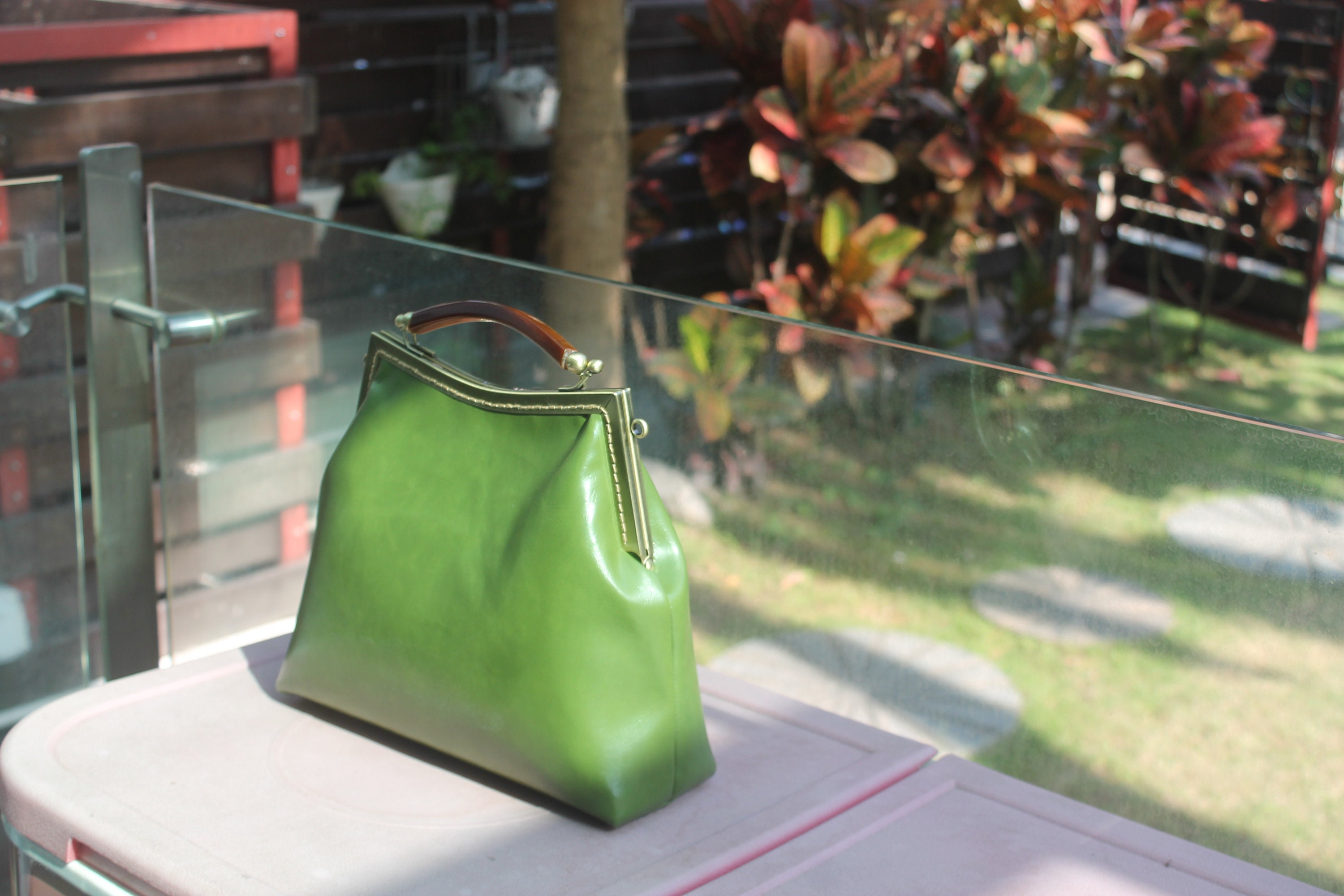 Vegan Leather Bag With Metal Frame Kiss Lock Opening and Mock Tortoise ...