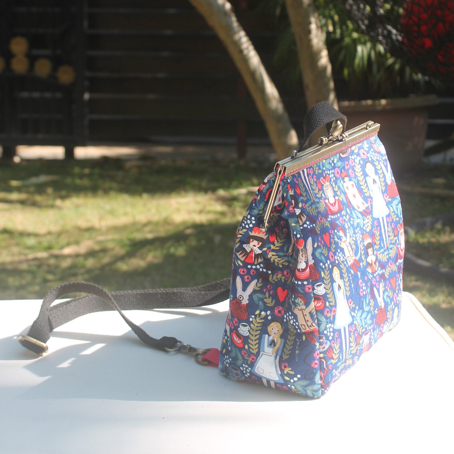 Alice in Wonderland Kiss Lock Convertible Backpack or - Etsy