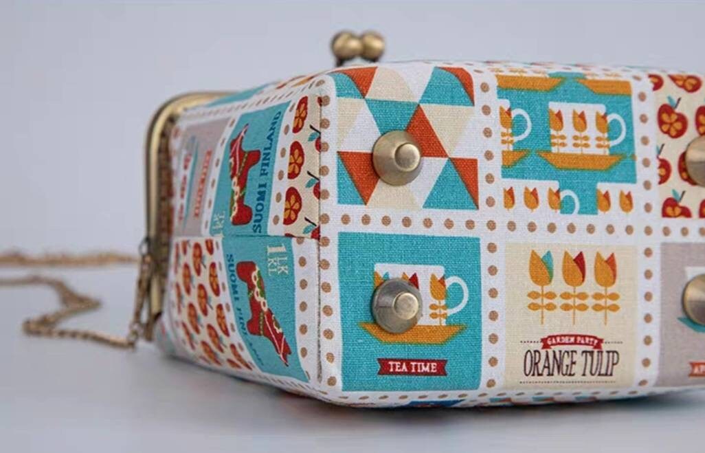 Teatime Cute Little Camera Case Shape Kiss Lock Bag. Can Be Used as ...