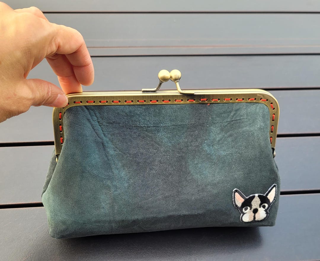 Genuine Sheepskin Suede Leather Doggy Badge Coin Purse / Wallet ...