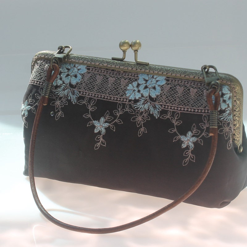 Kiss Lock Purse - Etsy