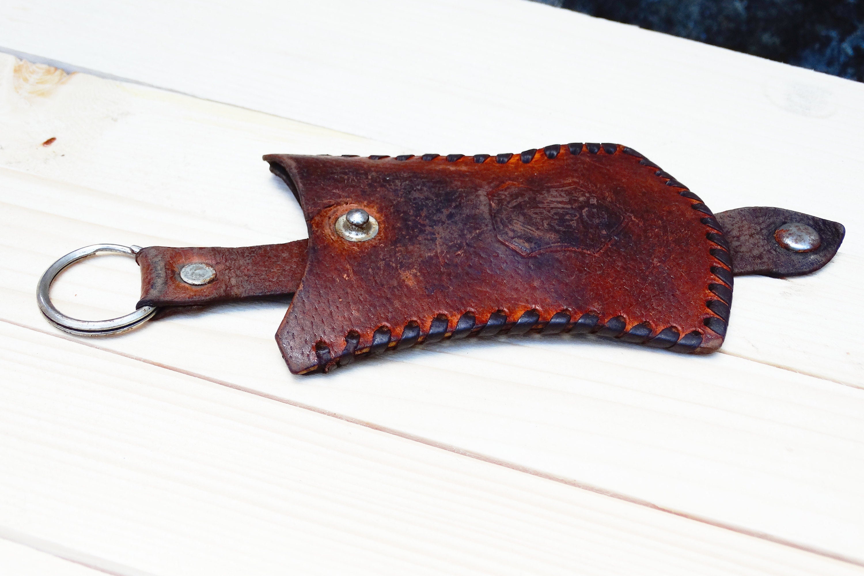 Vintage Leather Keychain Case, Old Vintage Leather Key Holder, Vintage ...