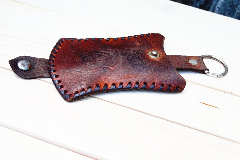 Vintage Leather Keychain Case, Old Vintage Leather Key Holder, Vintage ...
