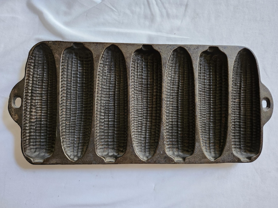 Wagner Ware Corn Bread Krusty Korn Kobs 1920 Tea Size Cast Iron Pan ...