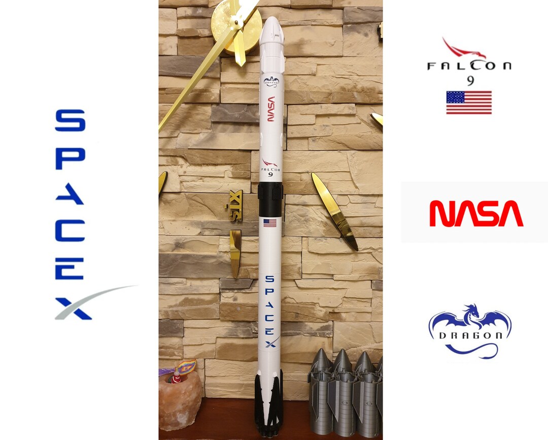Spacex Falcon 9 With Dragon Capsule - 1:76 Scale 84cm/33inch Tall ...