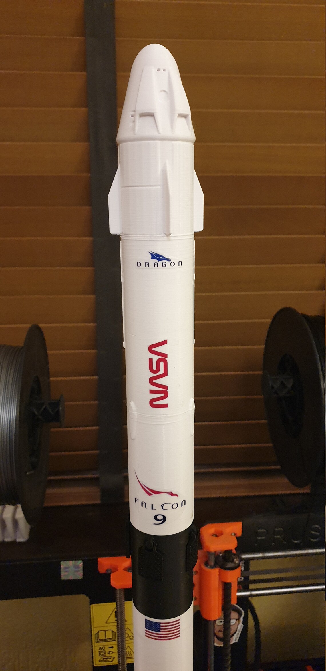 Spacex Falcon 9 With Dragon Capsule - 1:76 Scale 84cm/33inch Tall ...