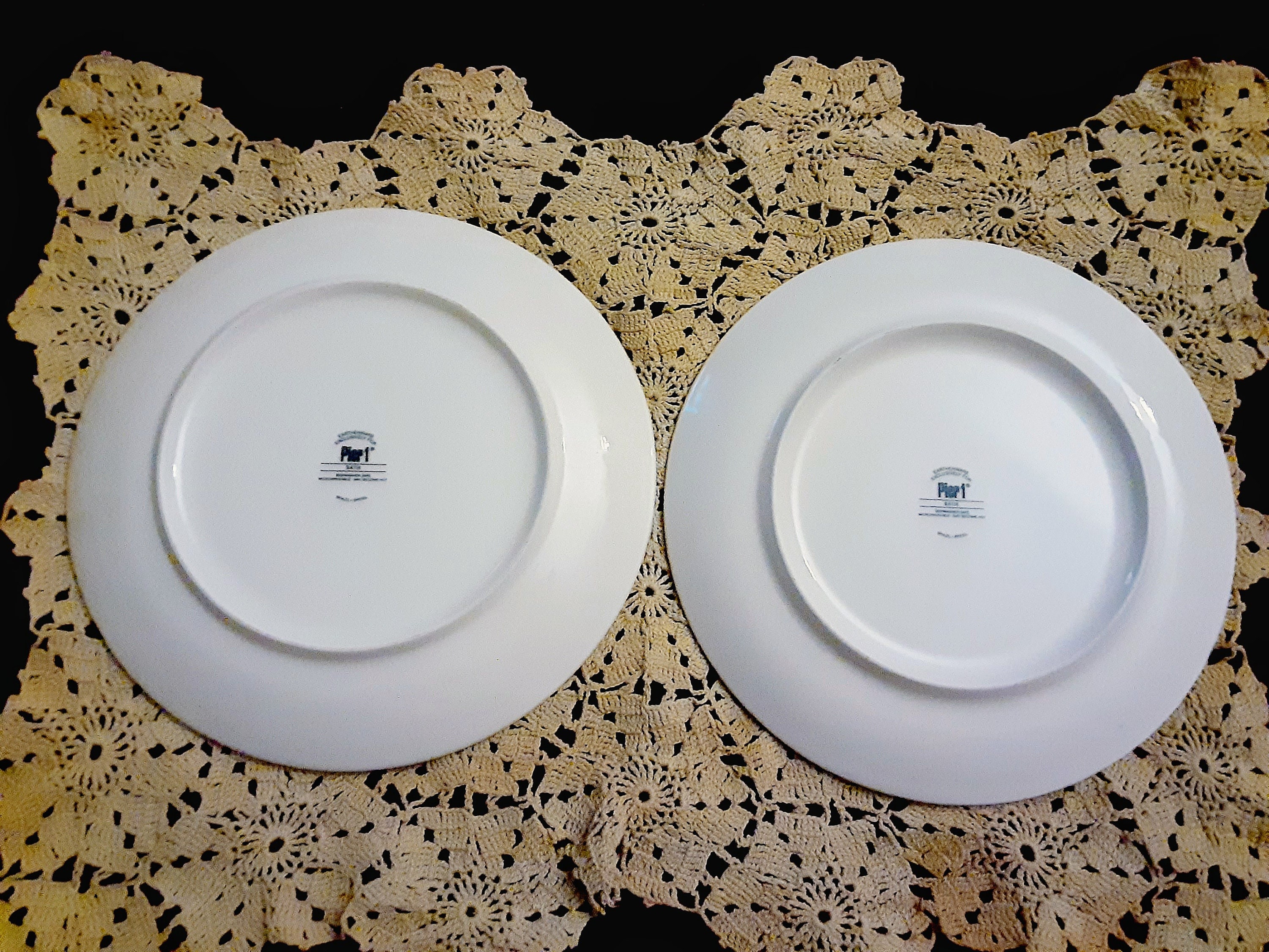 Pier One Batik Blue White Salad Dessert Plate Florial Earthenware ...