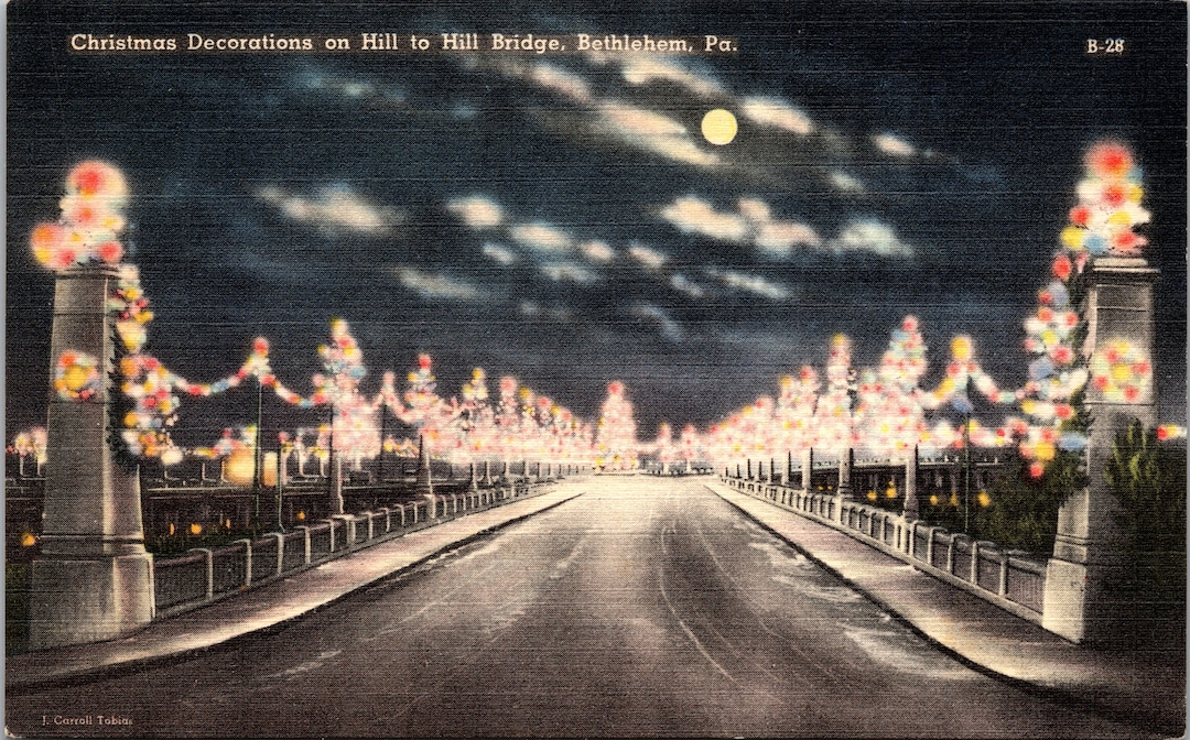 Bethlehem Pennsylvania PA Christmas Decorations on Hill to Hill Bridge ...