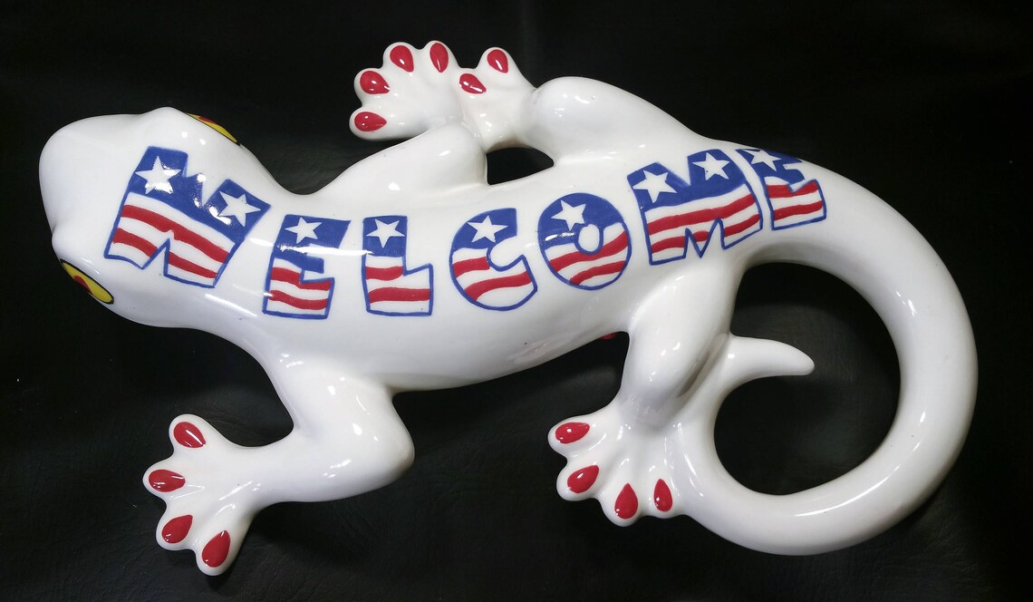 Custom Painted Ceramic Gecko - Etsy