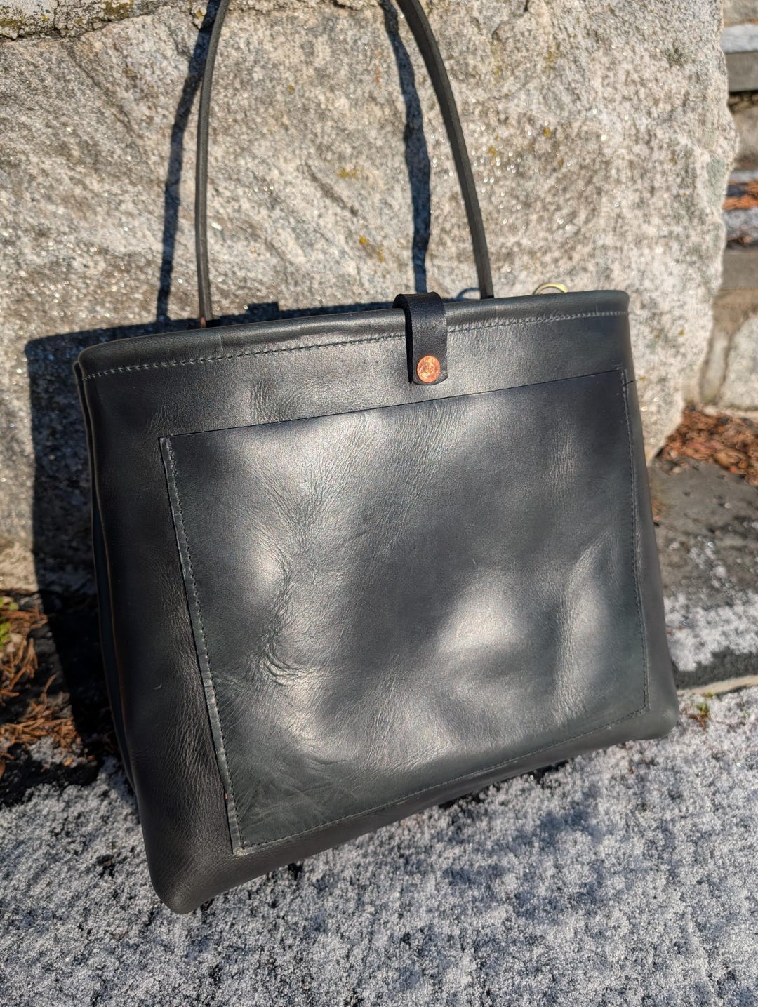 MEDIUM Parisian Blue Horween Classic Navy Horween Full Grain Leather ...