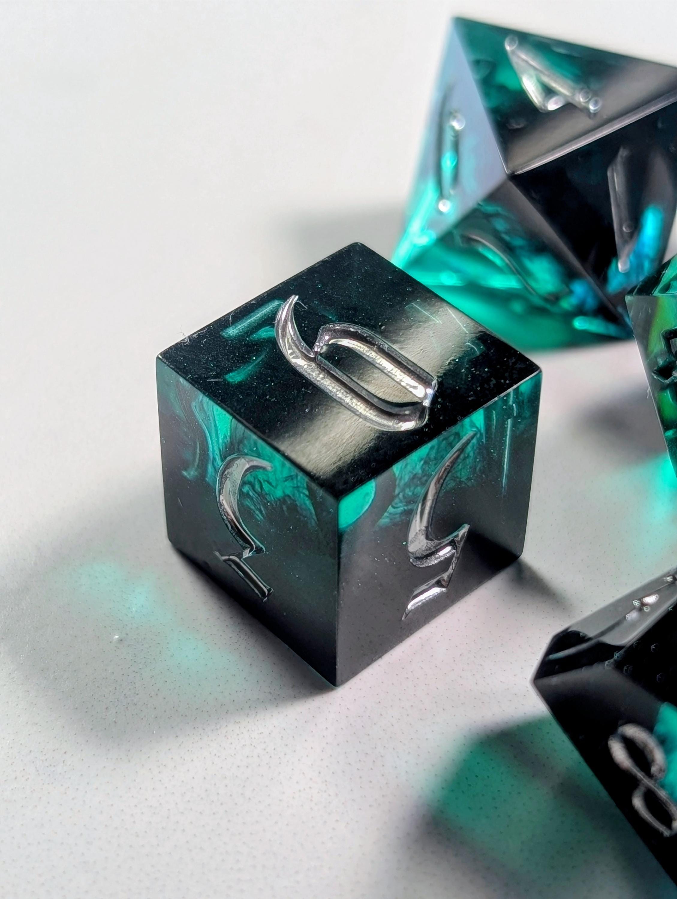 Necrotic Teal Resin Dice Set - Sharp Edge 7-piece RPG Gaming Dice - Etsy