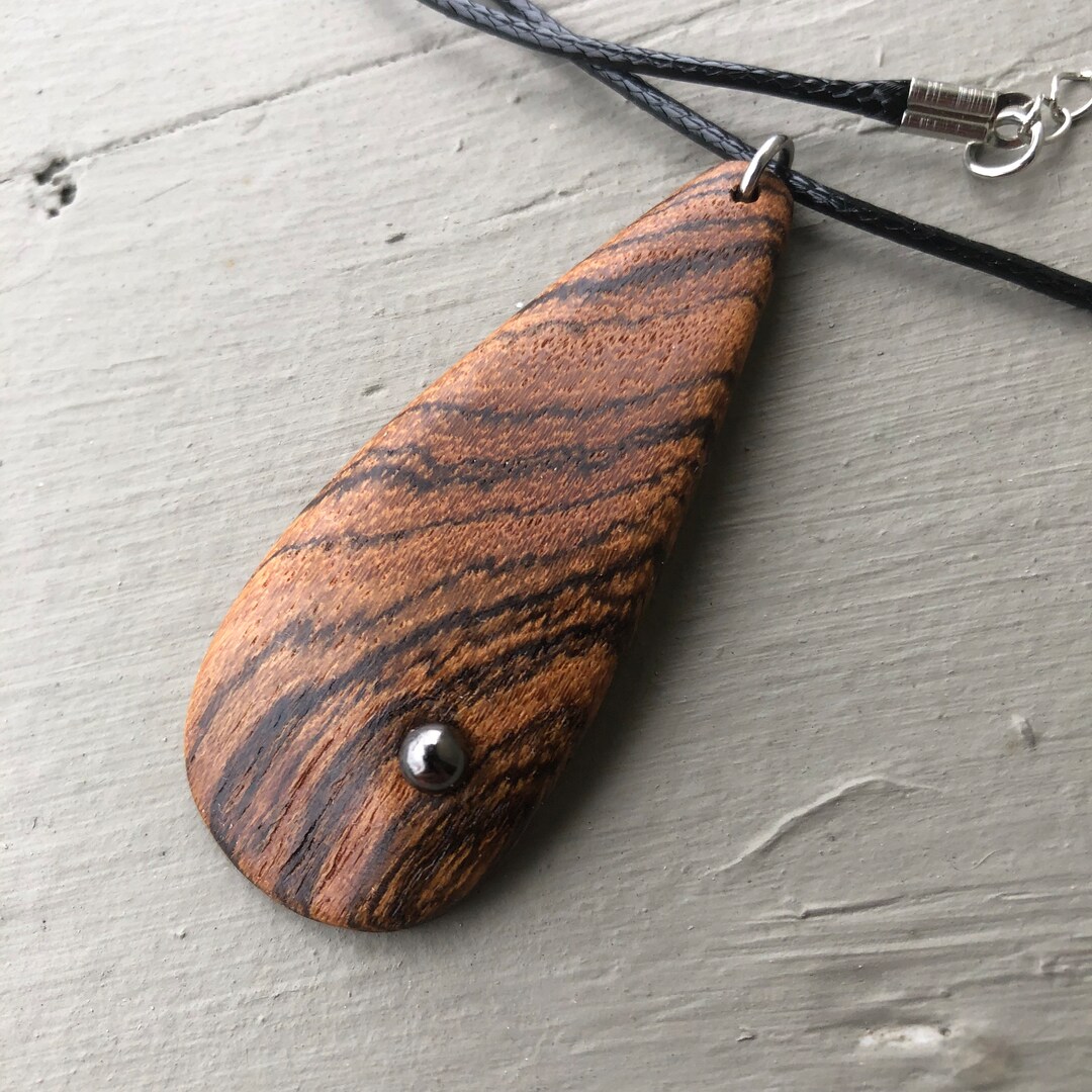 Hand Carved Polynesian Maori Tear Drop Roimata Bocote Necklace With ...