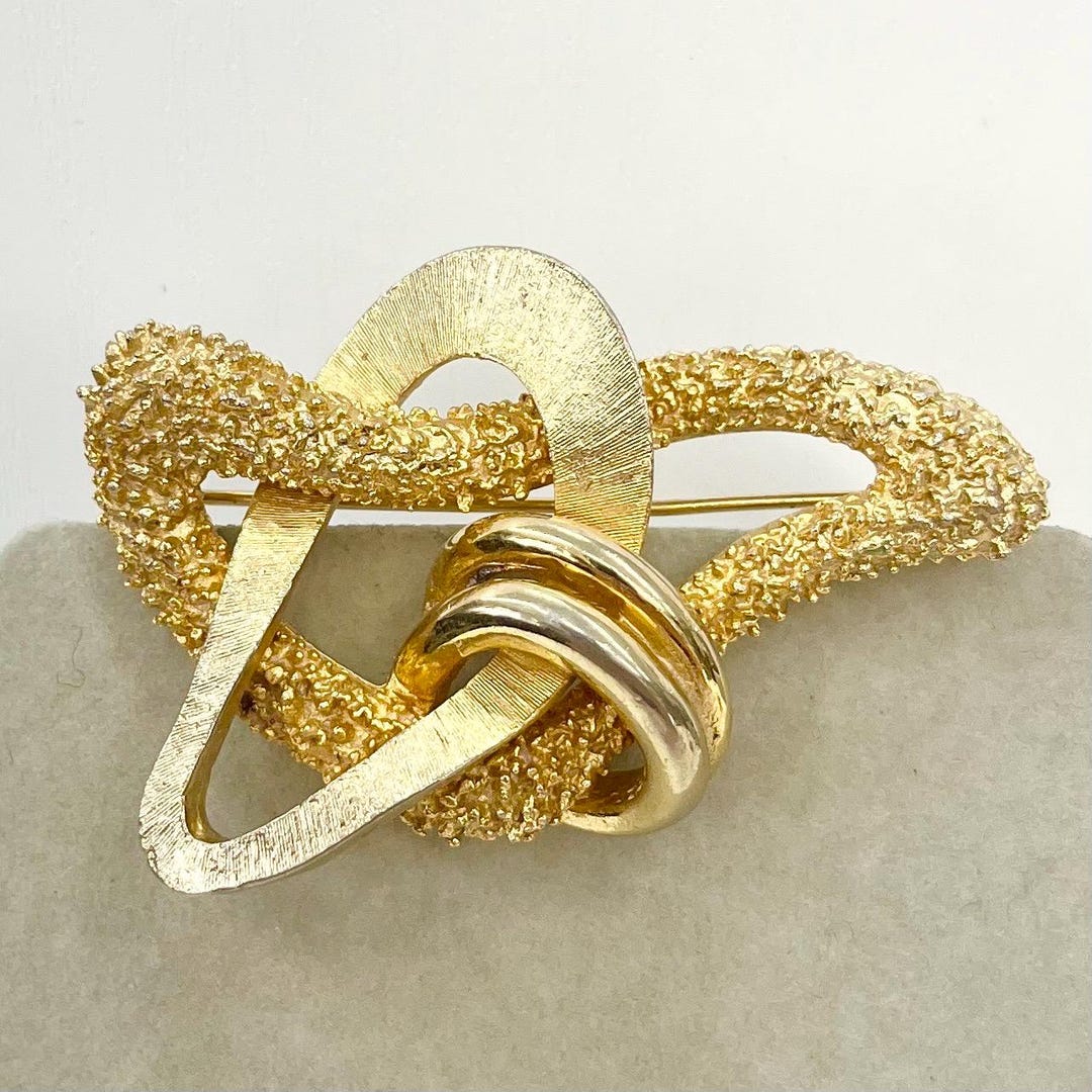 Vintage Gold Tone Brutalist Spaceage Style Brooch Large Contempory ...