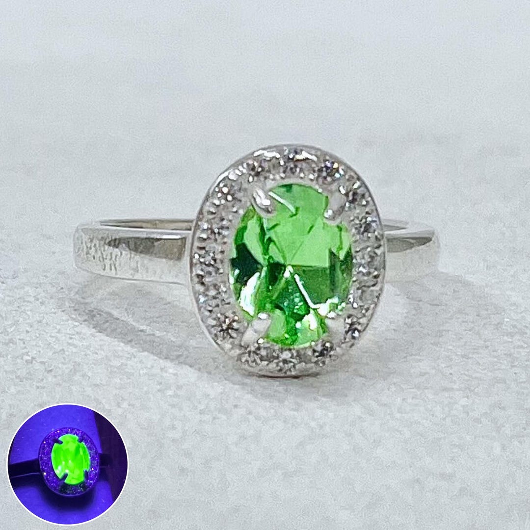 Sterling Silver Uranium Glass Oval Cut Crystal Dress Ring With a Clear ...