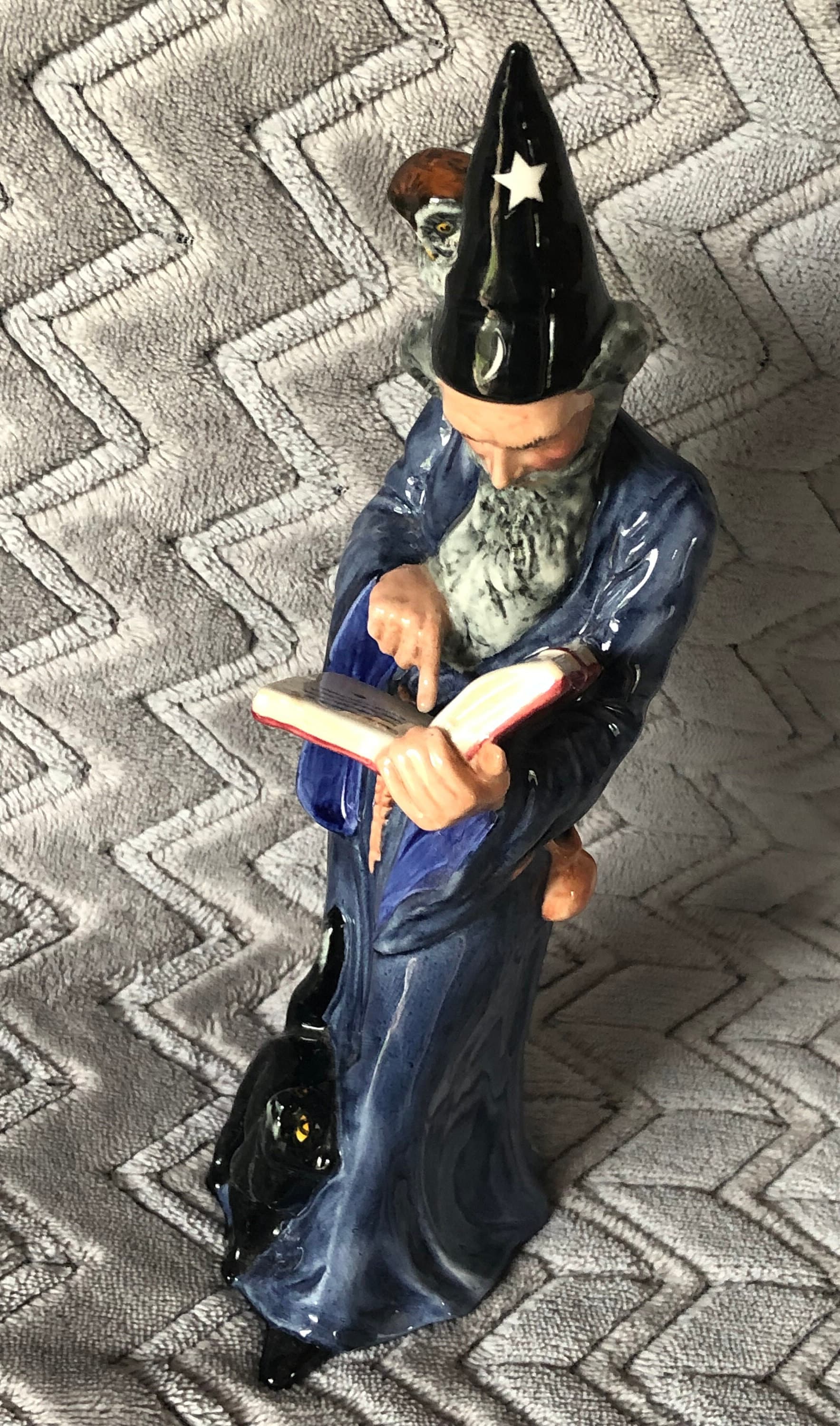 The WIZARD Royal Doulton 1978 Retired HN 2877 - Etsy