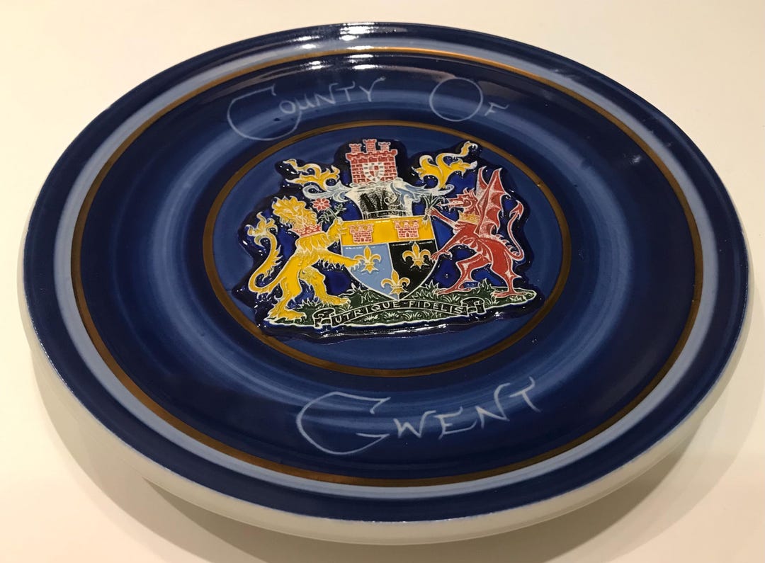 Vintage Plate Coat of Arms County of Gwent (wales) Rumney Pottery - Etsy