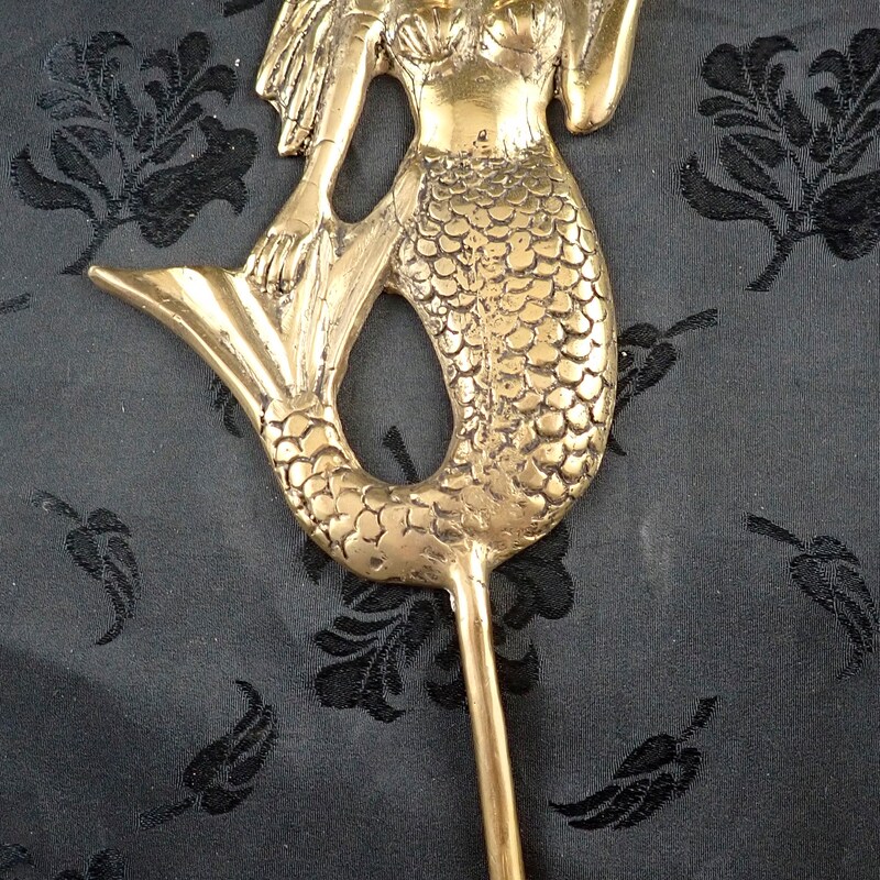Mermaid Hooks - Etsy