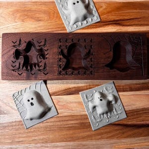 Ghoulish Ghosts Halloween Ravioli Mold - Etsy