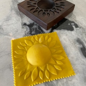 Sunflower / Ravioli Making Mold - Etsy