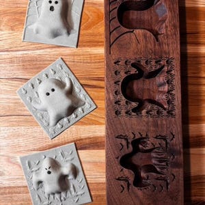 Ghoulish Ghosts Halloween Ravioli Mold - Etsy