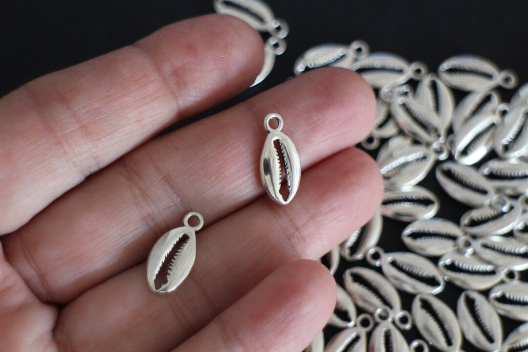 10 Silver-plated Metal Cowrie Shell Charms 17 X 8 Mm - Etsy