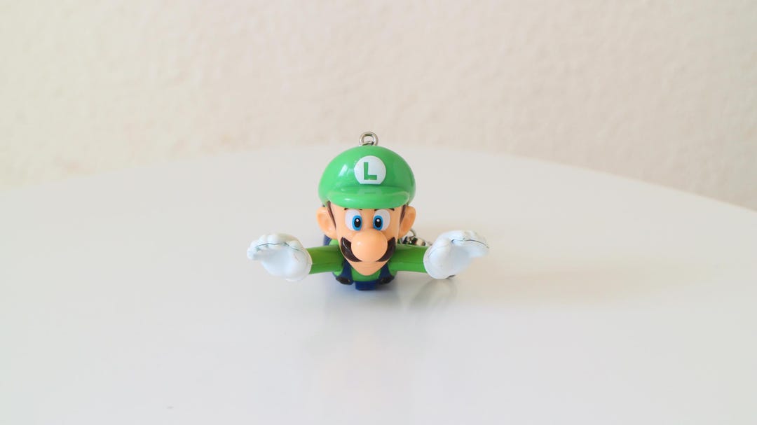 Mario Kart Luigi Keychain in Silver Stainless Steel Handmade - Etsy